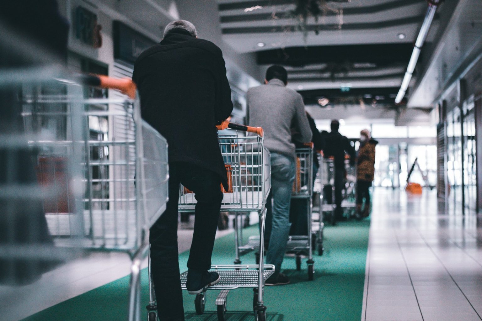AI Long Queue Line Management System In 2026